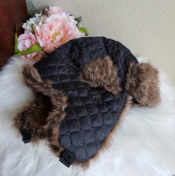 Mudd | Accessories | Nwt Mudd Faux Fur Winter Hat | Poshmark